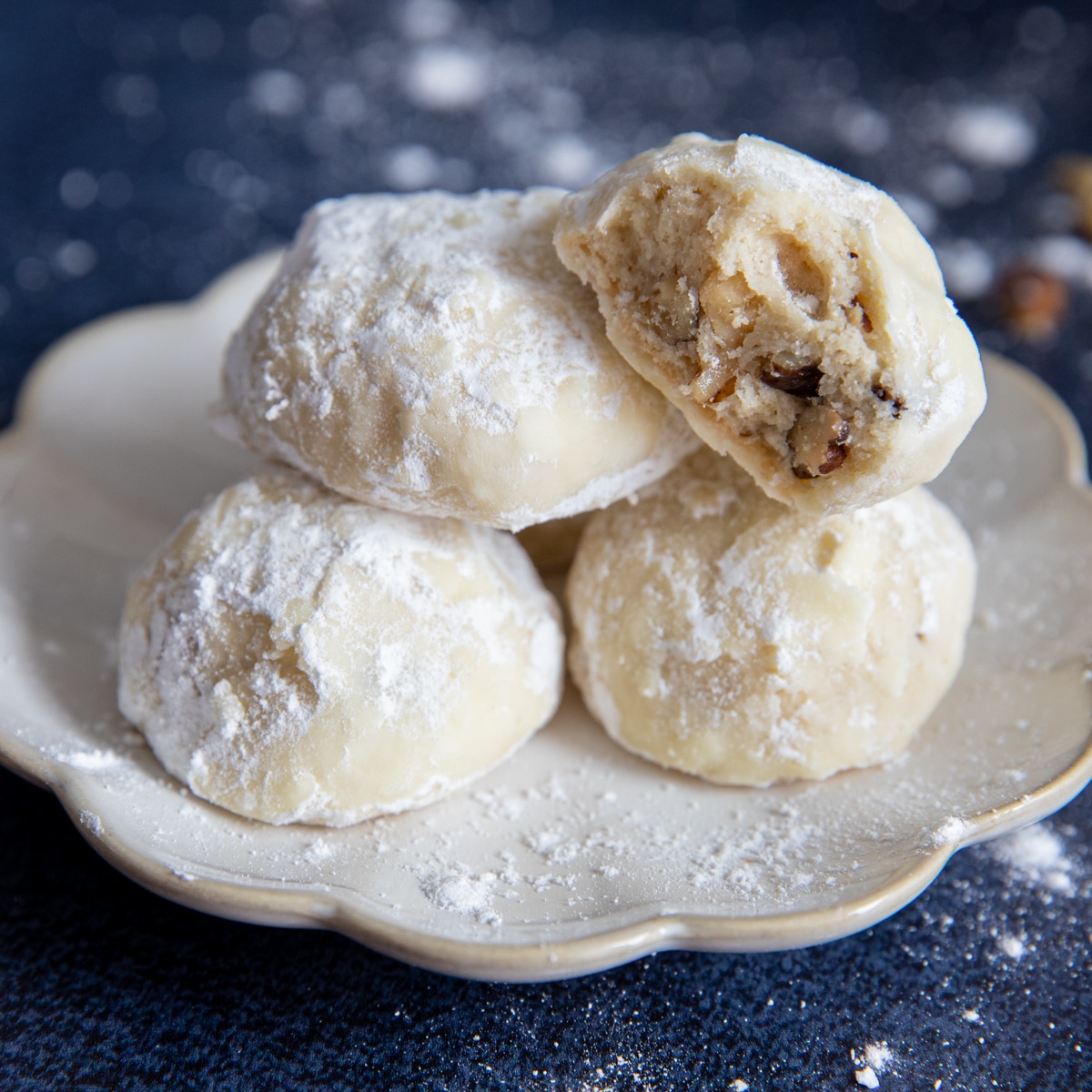 Snowball Cookies Recipe - Breads and Sweets