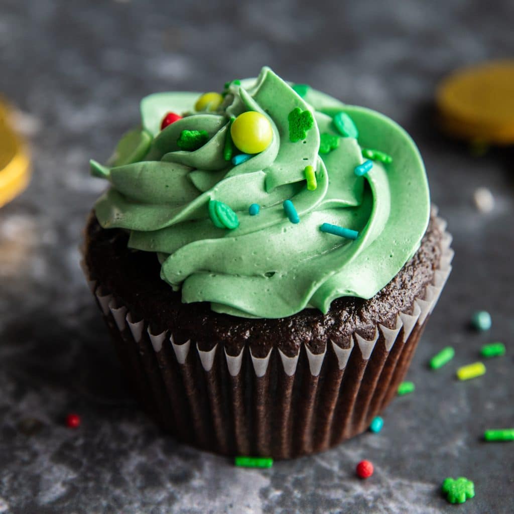 Frosted Guinness Chocolate Cupcakes - Breads and Sweets
